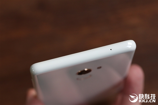 4699元！小米MIX2全陶瓷尊享版开箱图赏：Unibody_TOM科技