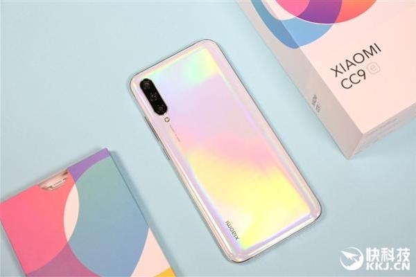 诚意套餐：小米CC9e加10元购18W充电头_TOM资讯