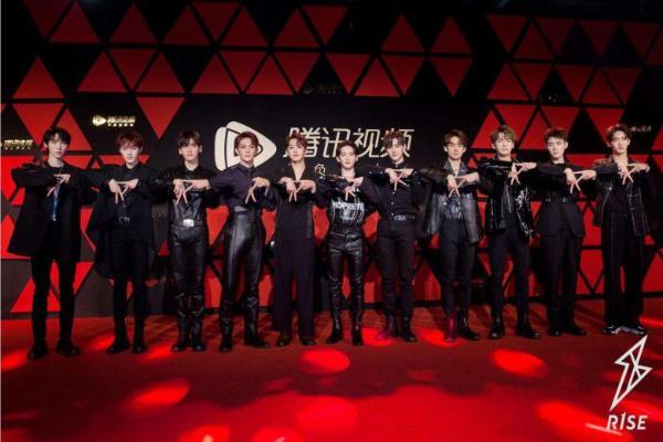 周震南doki生日直播防吃手神器走红网络 R1SE成员陆续上线惊喜多_TOM资讯