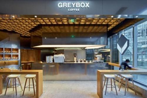 roseonly携手GREYBOX COFFEE打造浪漫七夕快闪店_TOM资讯