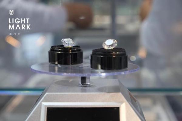 LightMark小白光，诠释钻石新主张_TOM资讯