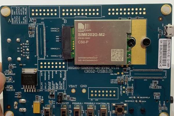 芯讯通发布超小尺寸5G模组SIM8202G-M2：封装尺寸仅30*42mm 四天线设计_TOM生活