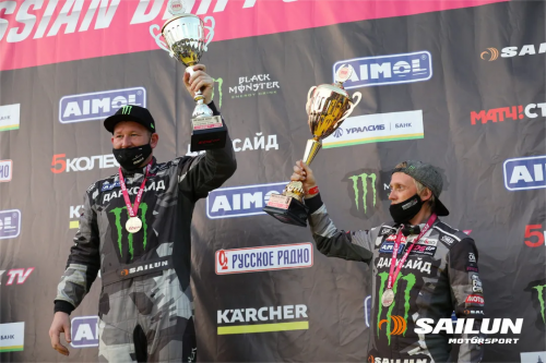 完美收官 赛轮车手包揽单走和追走冠军 夺取RDS年度总冠军_TOM资讯