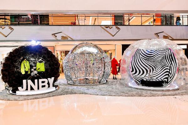 JNBY 21秋冬8个梦境主题艺术展_TOM资讯