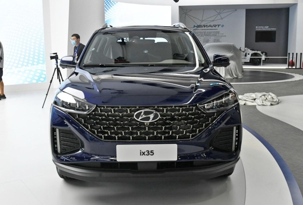 动力积极 驾乘舒适 现代ix35超低油耗诠释实用主义新典范_TOM资讯