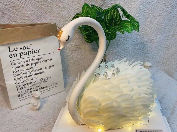 从单店运营到大型连锁，探寻百万级GMV直播的底层逻辑｜案例_TOM资讯