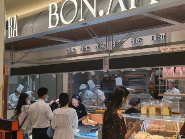 从单店运营到大型连锁，探寻百万级GMV直播的底层逻辑｜案例_TOM资讯