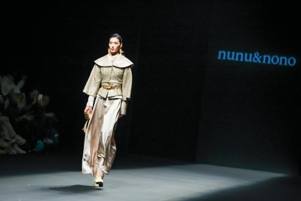 nunu&nono亮相中国国际时装周：一场科幻复古主义大秀带你穿越过去走向未来！_TOM时尚
