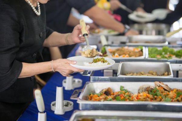 雅福团膳浅谈：如何在万亿团餐市场中站稳脚跟_TOM资讯