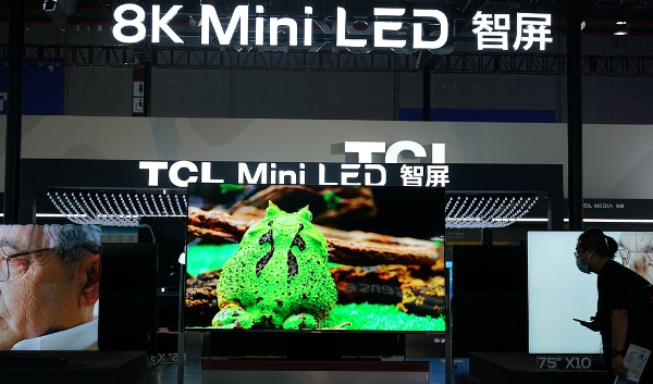 618 TCL电视销量狂飙，一次收获5个销量第一，火爆出圈_TOM资讯