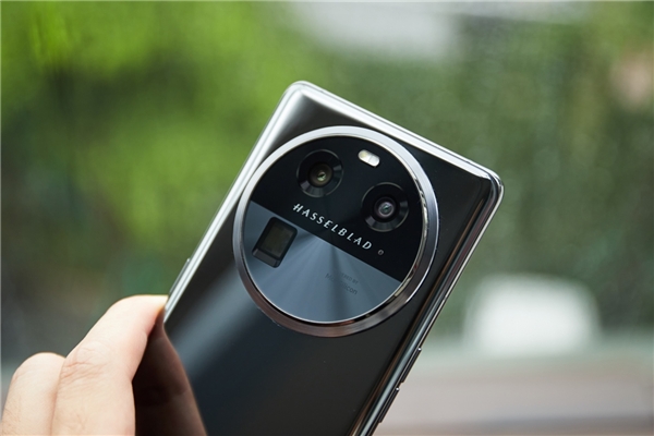 父亲节送什么手机？OPPO 618福利正当时，Find X6了解一下_TOM科技