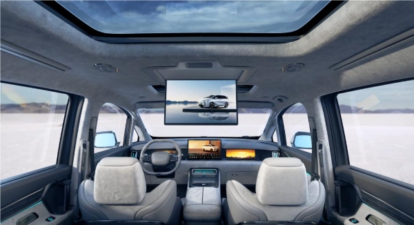 合创V09量产外观内饰曝光，有“电动埃尔法”那味儿了_TOM资讯