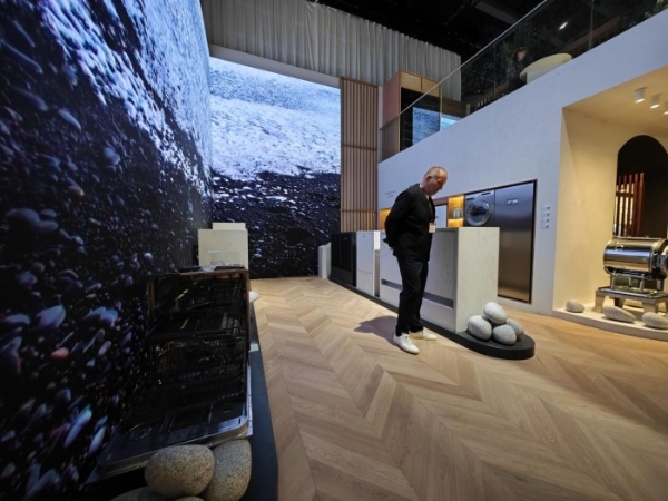 奢华家电品牌ASKO惊艳亮相IFA2023，百年匠艺臻呈，诠释雅致宅居_TOM资讯