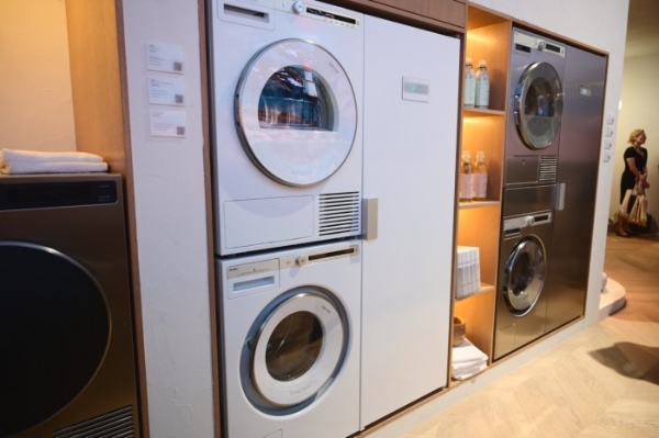 奢华家电品牌ASKO惊艳亮相IFA2023，百年匠艺臻呈，诠释雅致宅居_TOM资讯