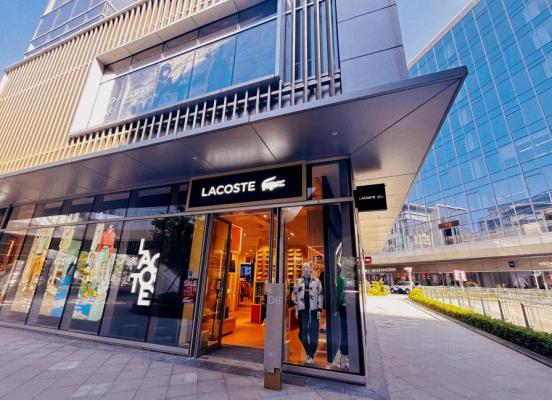 首位SHOWAY圣诞嘉年华 邀您共启“飞”同凡享的岁末狂欢_TOM资讯