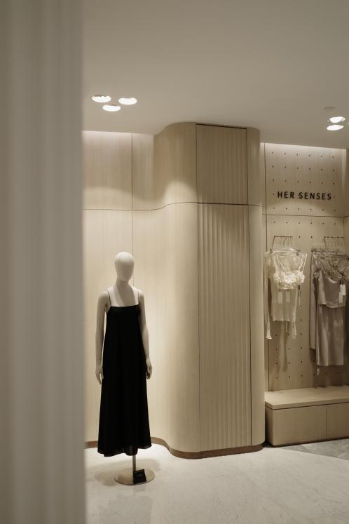 HER SENSES入驻北京SKP-独家首发限定系列_TOM时尚