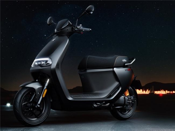 九号公司电动车E300P成代步新宠，带你畅享自由出行新时代_TOM资讯