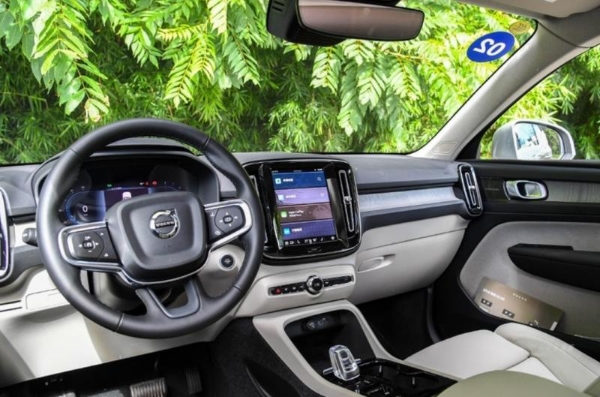 沃尔沃XC40：销量新星，推动品牌市场表现_TOM资讯