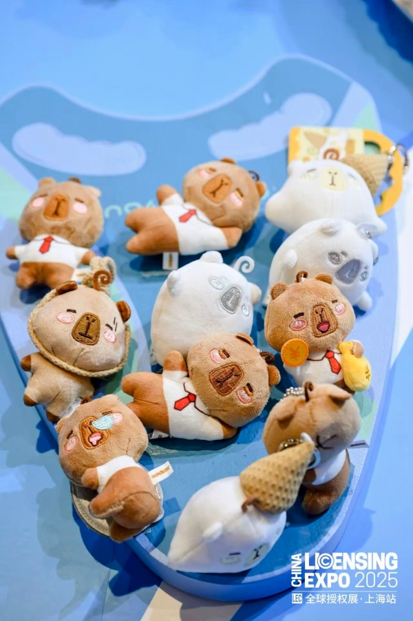 杰森娱乐携原创IP卡皮巴拉登陆LEC 展现IP生态构建实力_TOM资讯