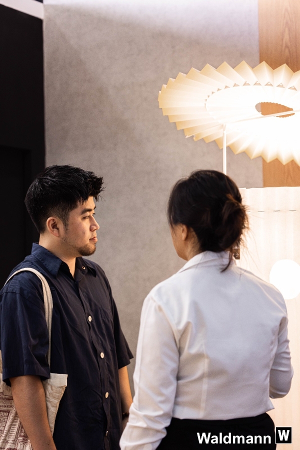 循光之律动，为更好而照亮：Waldmann前沿照明新品亮相设计深圳2025 _TOM财经